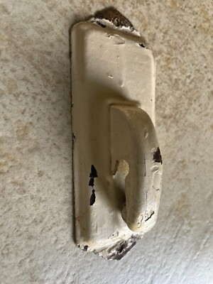 Vintage/Antique TOWEL/DISH RAG Holder-Wall Mounted -WOODEN BALL/METAL ...