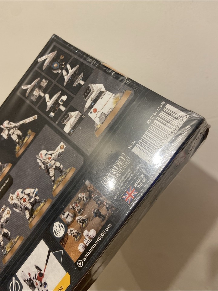 Warhammer 40,000 T'au Empire Fire Warriors multi-part miniature kit ...