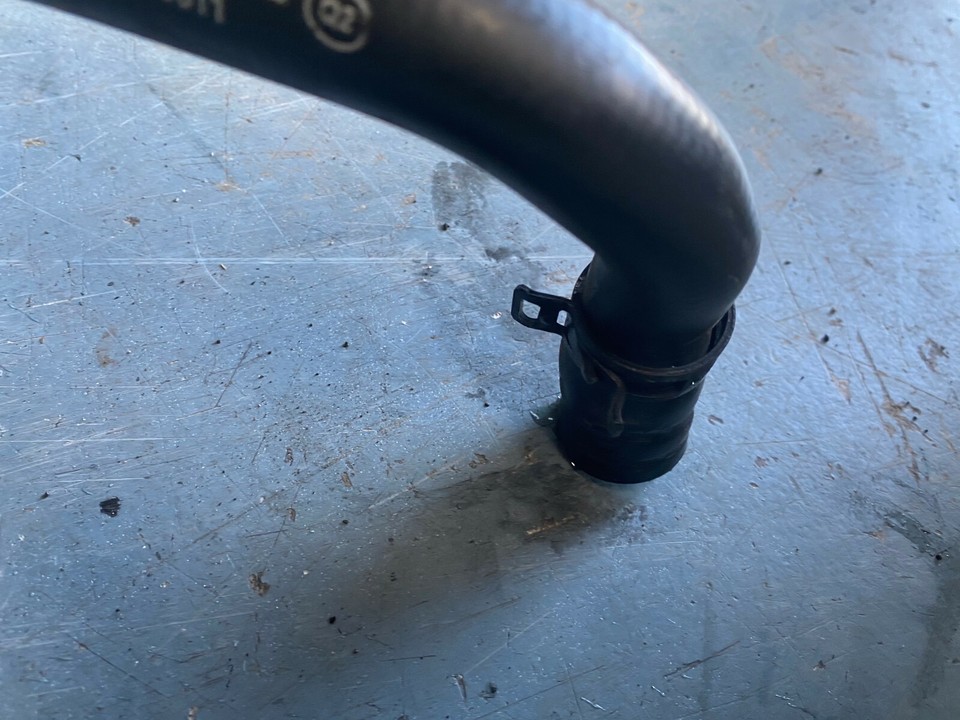 A2468303296 Mercedes W176 W246 A B Class pipe hose tube engine water ...