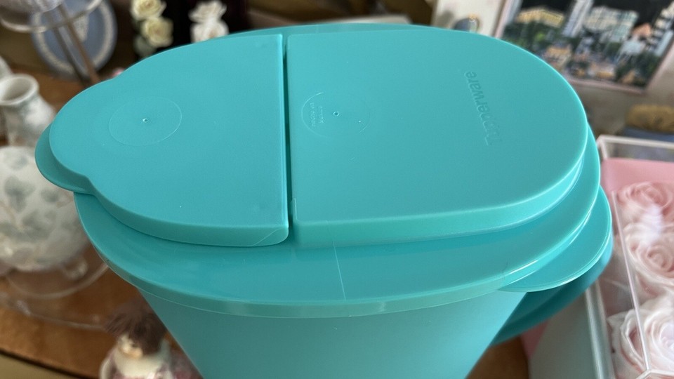 TUPPERWARE FLORESTA OPEN HOUSE TABLETOP GALLON PITCHER SLIM OVAL ...