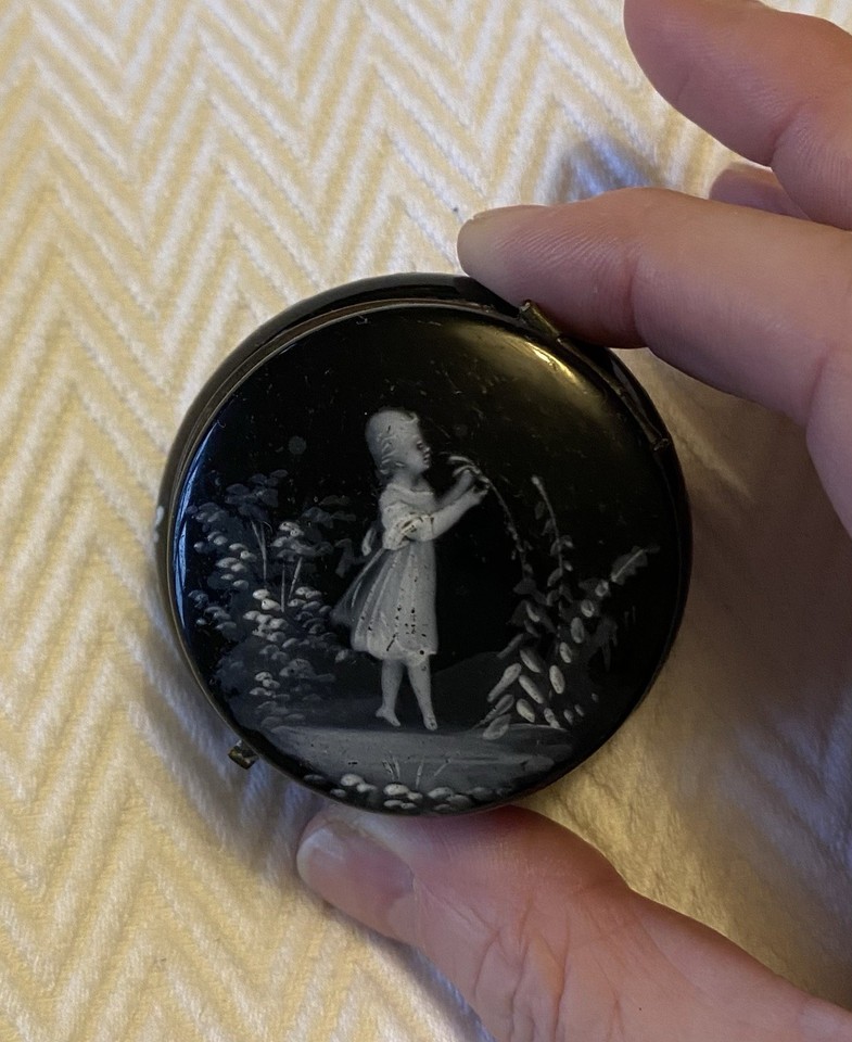 Antique Victorian Decorative Trinket Pill Box Glass? Enamel? | eBay UK