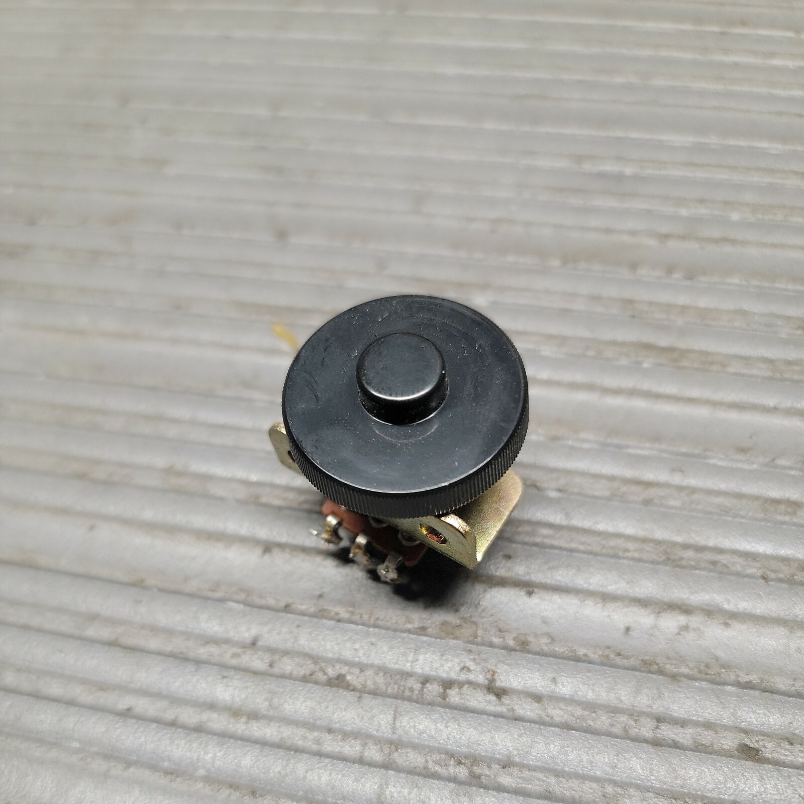 Realistic Lab 450 Turntable Pitch Control Assembly | eBay