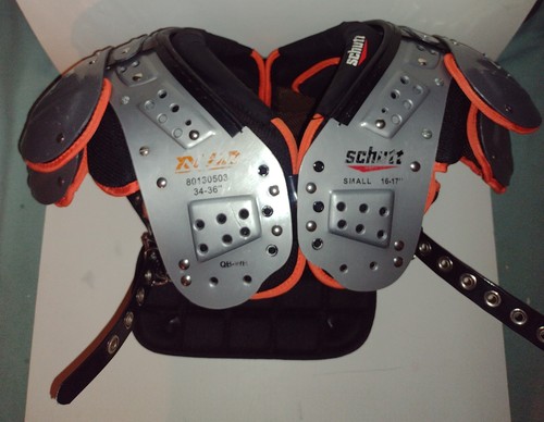 Schutt XV HD VARSITY QB/WR Shoulder Pads Sz SM 16-17" (34-36") | eBay