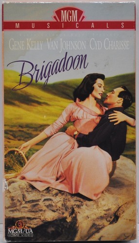 Brigadoon - VHS - Gene Kelly - Van Johnson - Cyd Charisse | eBay