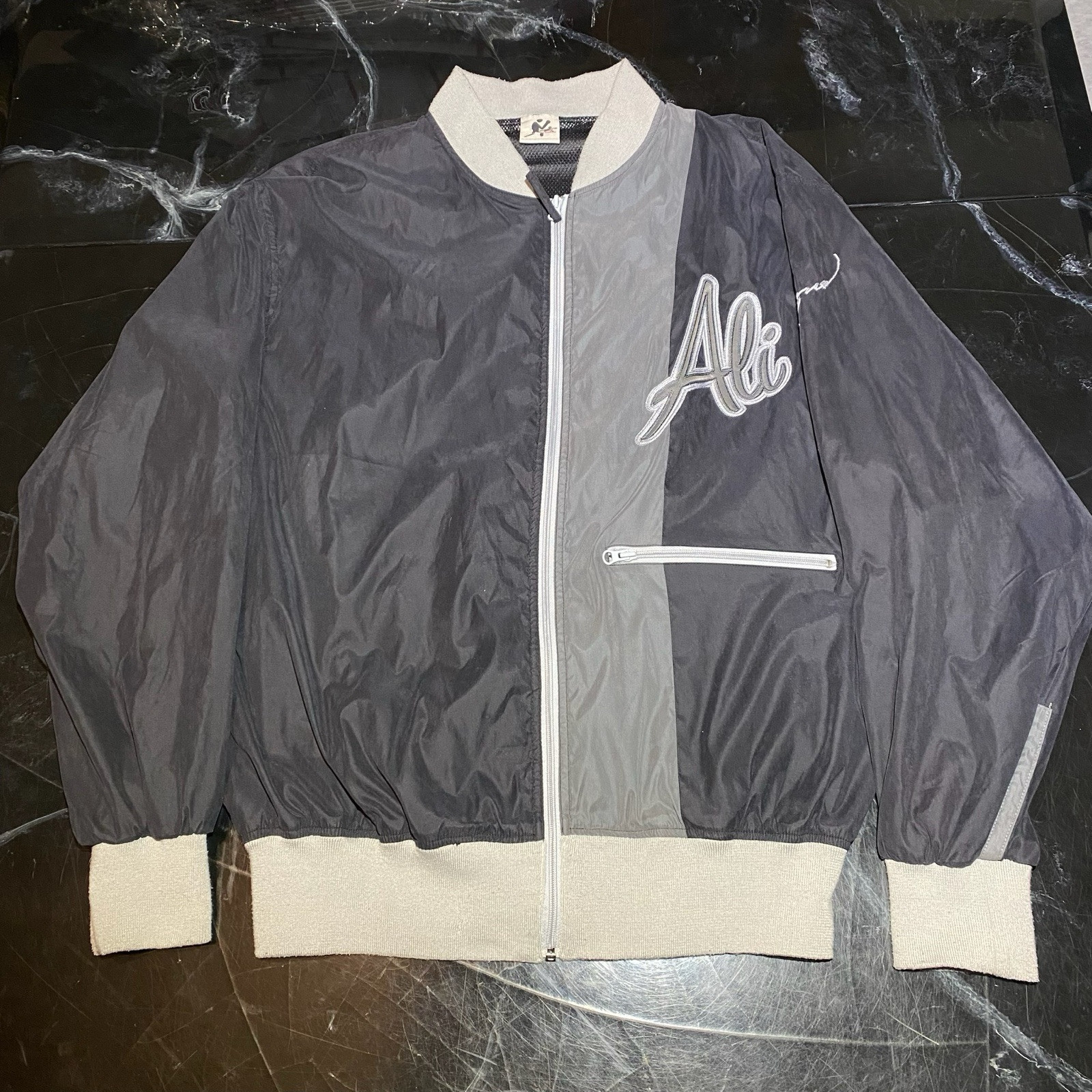 Rare Vintage Muhammed Ali x Fubu Platinum light bombe… - Gem