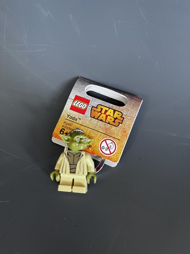 Lego Star Wars The Mandalorian Keychain Yoda | eBay
