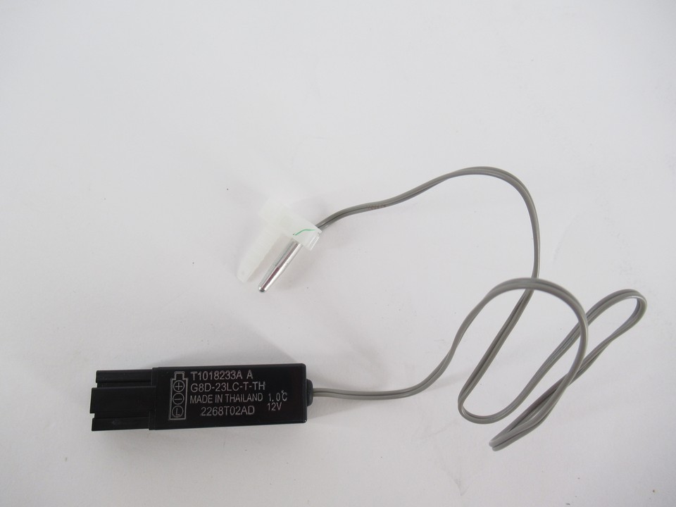 Genuine OEM Subaru 73540FJ000 HVAC Evaporator Temp Sensor Thermostat | eBay