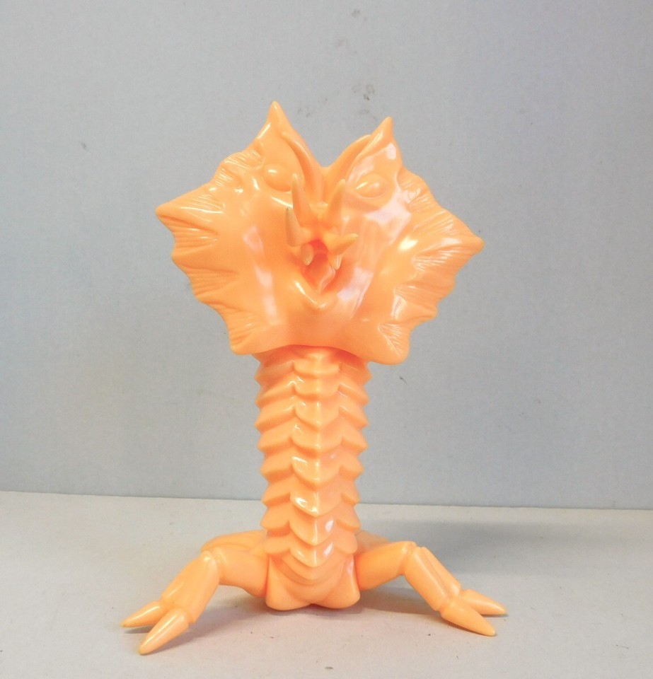 M1 Villa Alien Soft Vinyl Figure Wonder Festival Lucky Bag Opened Used ...