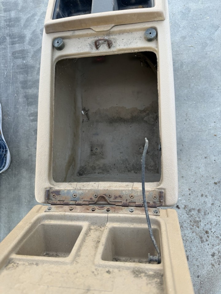 78-86 Chevy Squarebody K5 Blazer & Jimmy Bucket Seat Set W/ Console (81 ...