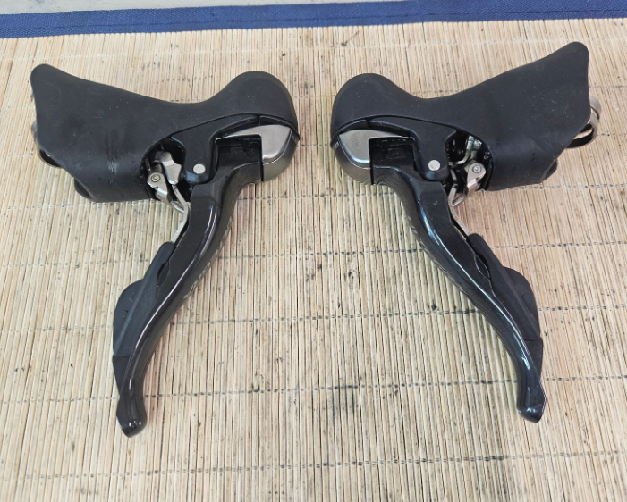 Shimano Ultegra ST-R6700 10 Speed STI Shifters #6005 | eBay