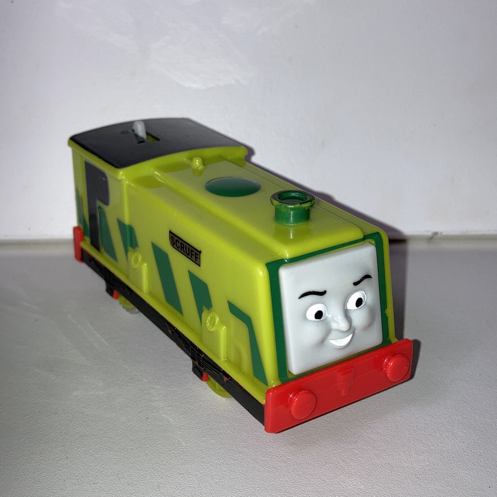 Motorized Trackmaster Thomas & Friends Train Tank Scruff Engine 2013 ...