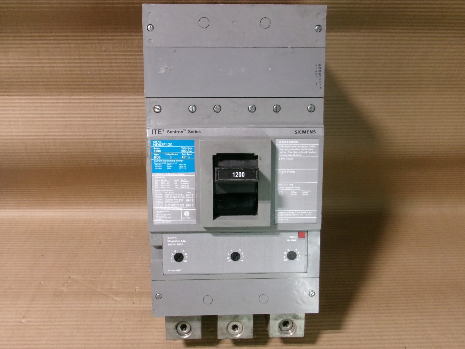 Siemens SENTRON ND6 ND63F120 3 Pole 1200 Amp Trip 600V Circuit Breaker FLAWED | eBay