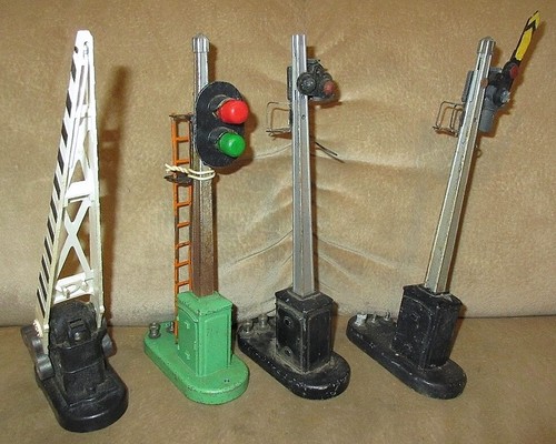 LIONEL #151 SEMAPHORES X 2/#153 BLOCK SIGNAL/#252 XING GATE ALL NEED ...