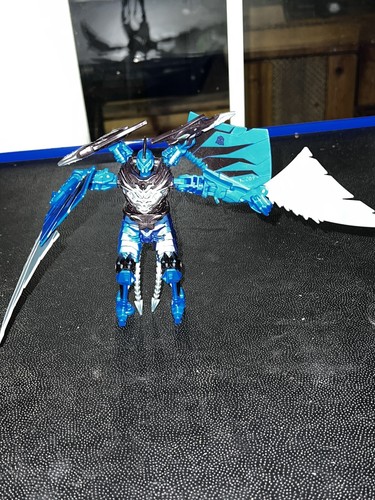 Transformers AOE Strafe Loose Figure No Accessories | eBay