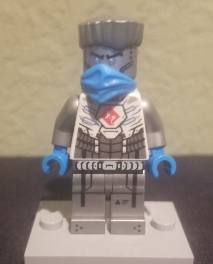 New Lego Ninjago Minifigure Legacy Zane Titanium 71731 | eBay