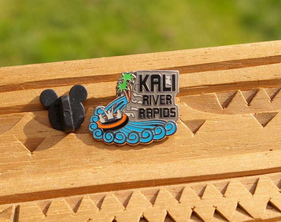 2008 Kali River Rapids Walt Disney 1 1/8" Silver Tone Metal & Enamel ...