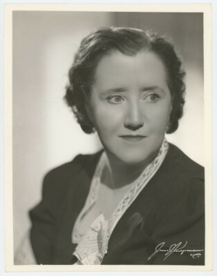 SARA ALLGOOD original theater photo 1939 MADAM WILL YOU WALK | eBay