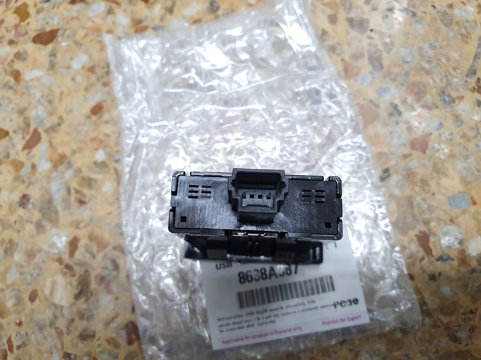 8638A387 USB POWER SUPPLY FOR MITSUBISHI PAJERO SPORT | eBay