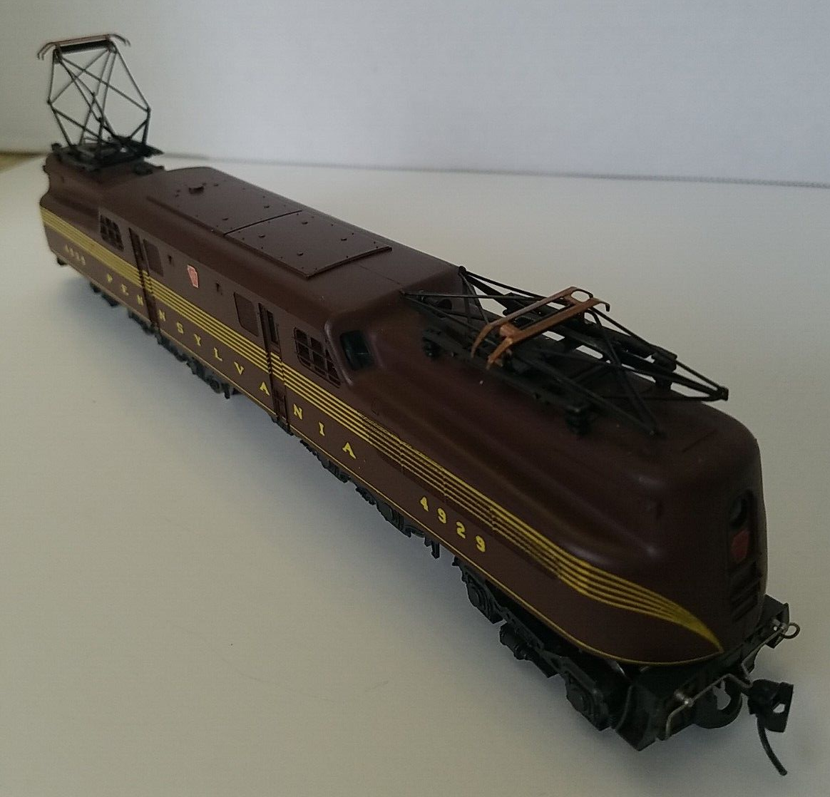 HO SCALE RIVAROSSI/AHM ELECTRIC GG1 LOCOMOTIVE - PENSY # 4929 - TWO ...