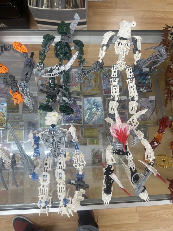 Huge Bionicle Vintage Lot Lego Most Are Complete Some Rare Characters ...
