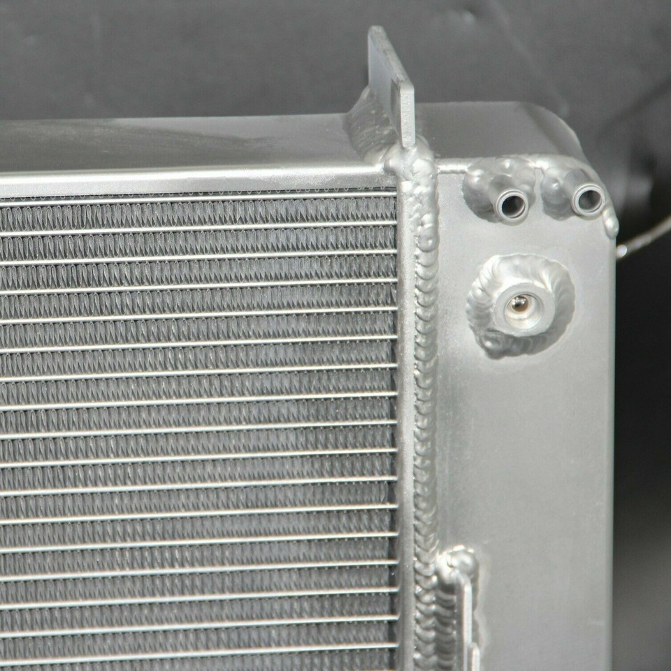 CU1885 Aluminum Radiator For 97-04 Chevrolet Chevrolet Corvette 5.7L ...