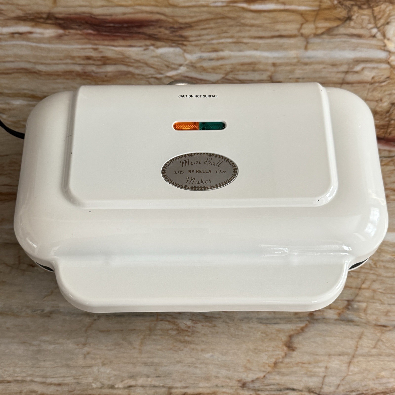 BELLA Meatball Maker Electric Appliance Non Stick Surface Ivory Makes 8 ...