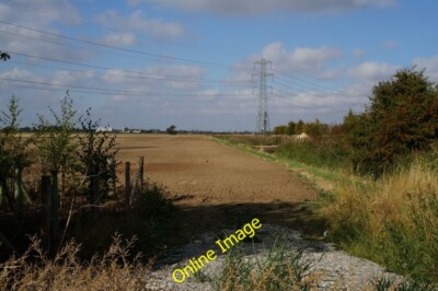 Photo 6x4 The flat landscape of South Holderness Salt End c2013 | eBay UK