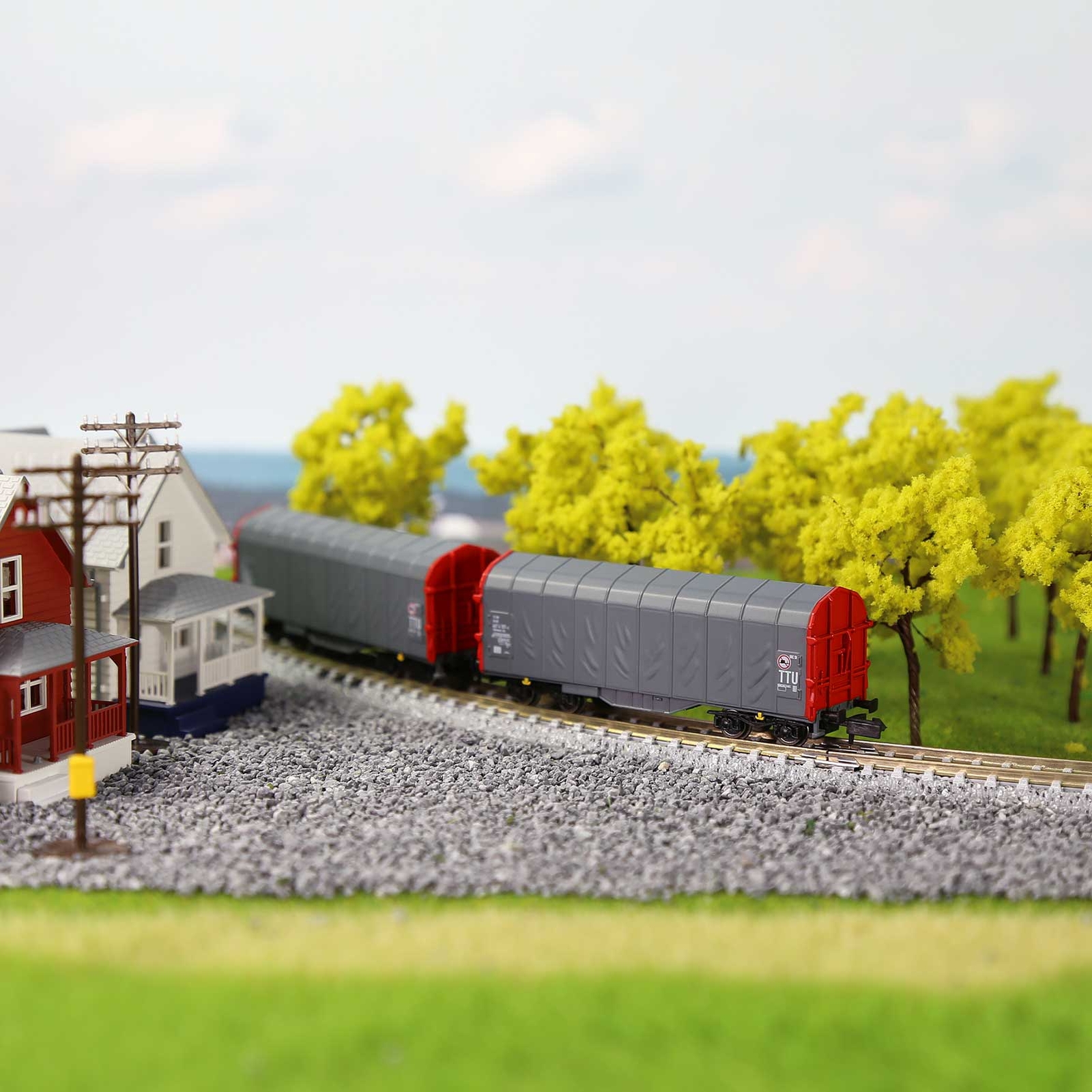 Evemodel Model Trains N Scale Covered Coil Wagon Freight Cars (Pack of ...