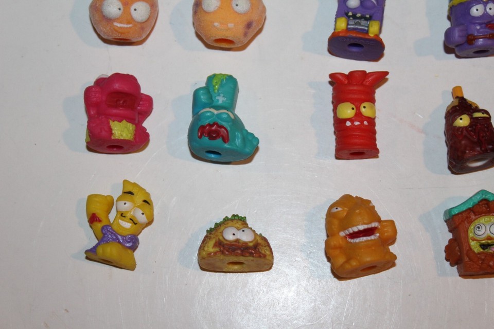 20 Grossery Gang Trash Pack Lot Moldy Apple Peach Taco Clock Fruit ...