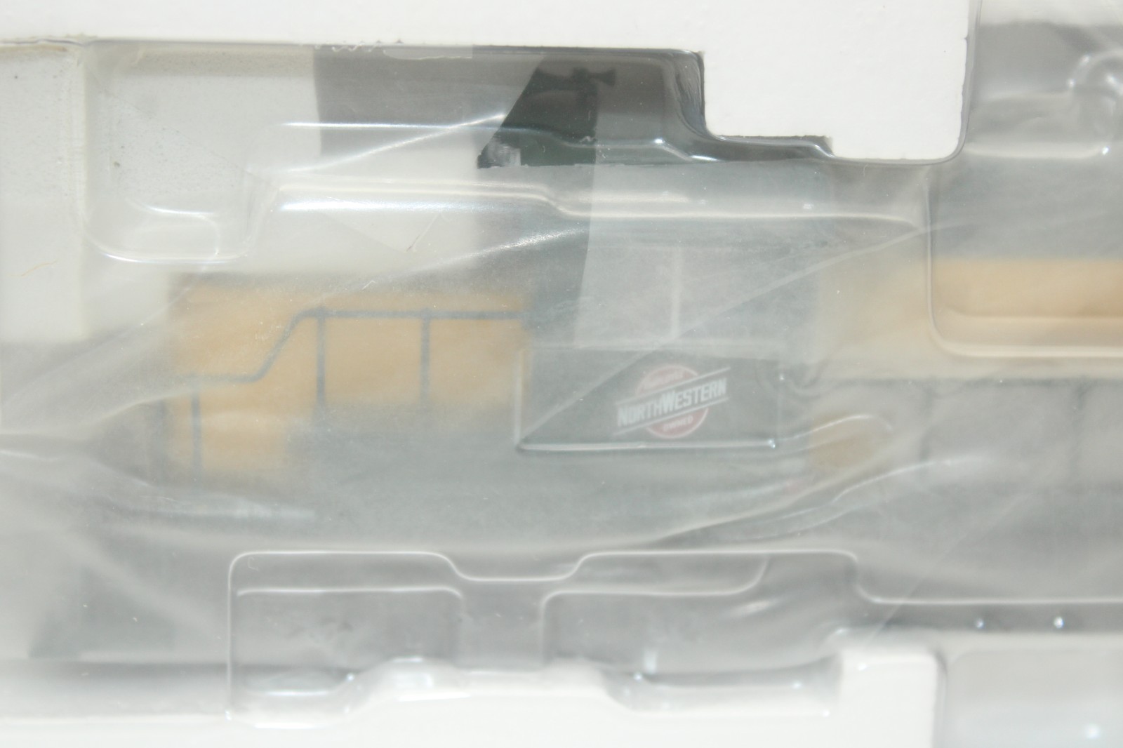 Atlas HO Scale CNW Chicago North Western RS32 Diesel Locomotive #4247 ...