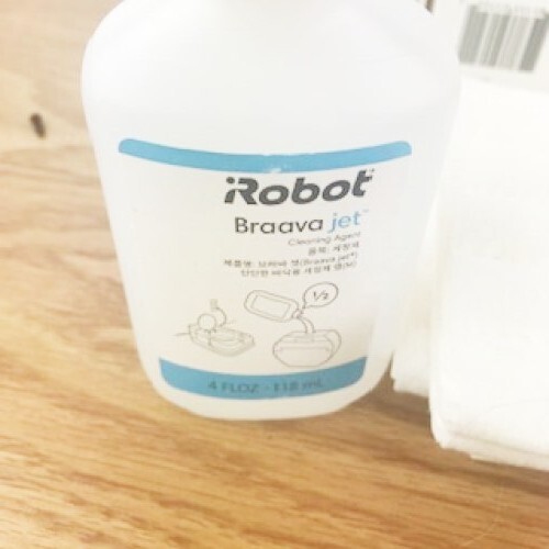 IROBOT Brava Jet M6 Cleaning Pads 7 Wet +4 Dry w/ 4oz Cleaning Solution ...