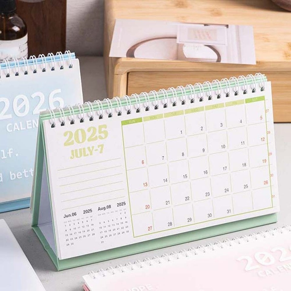 Coil Style 2026 Desk Calendar Aesthetic Date Display Ornament Gifts | eBay