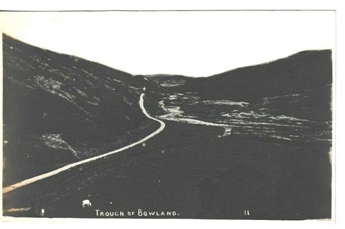CLITHEROE, LANCASHIRE - TROUGH OF BOWLAND B&W POSTCARD | eBay