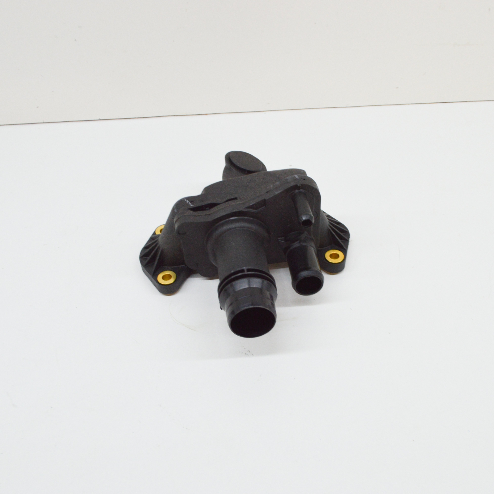 JAGUAR F-PACE X761 Water outlet Pipe JDE38234 New Genuine | eBay