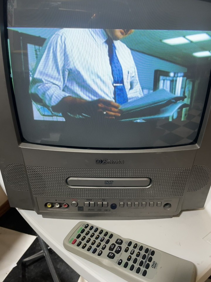 Emerson EWC13D4 13" CRT DVD Player / TV Television Combo With Remote ...