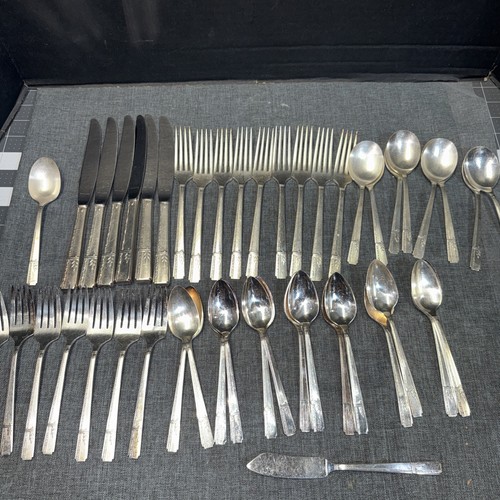 VTG 46 Pc Deluxe Silverware Prestige Plate Grenoble 1938 4 Star ...