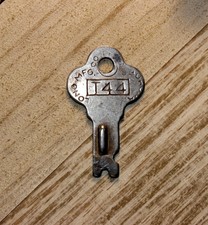 T46 Steamer Trunk Key Precut Long Footlocker Key T-46k for sale online ...