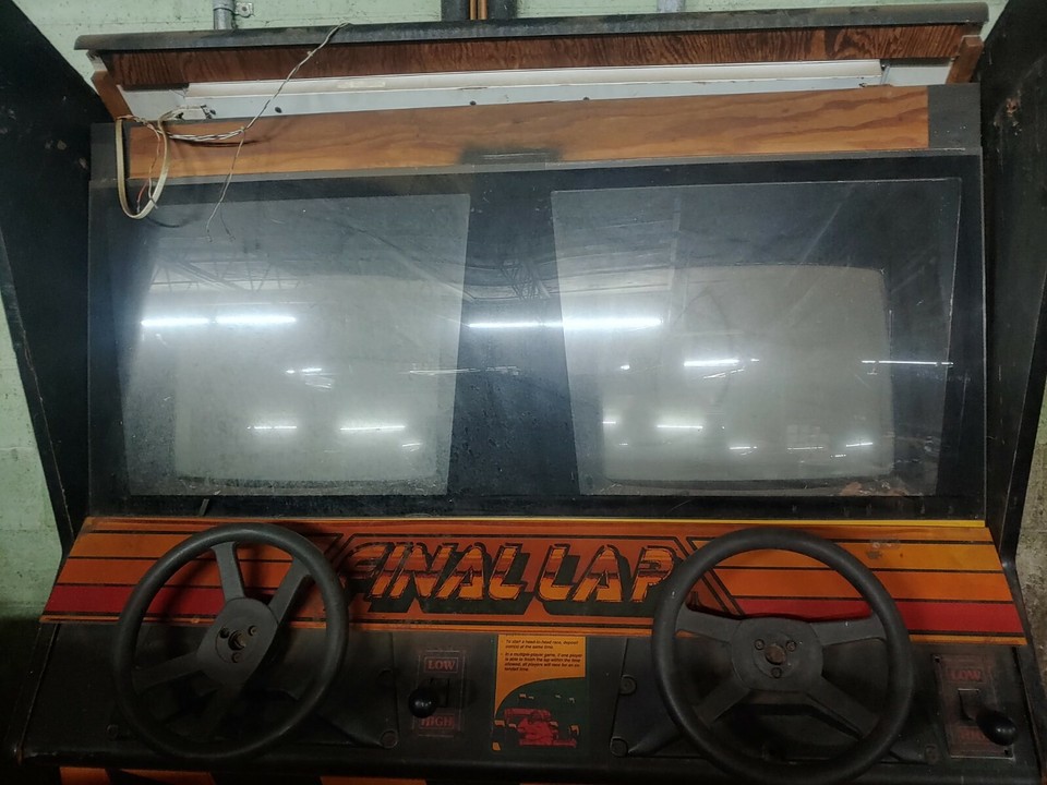 LEGENDARY ORIGINAL ATARI FINAL LAP CHAMPIONSHIP MANO A MANO Namco ...