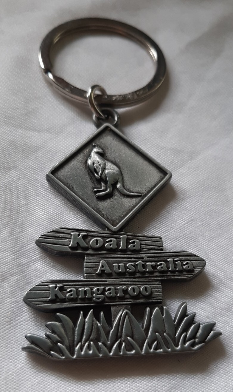 AUSTRALIA SOUVENIR Keyring Key Ring Chain - KOALA KANGAROO SIGNS N/O ...