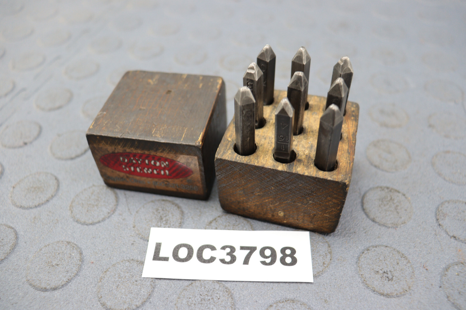 DAYTON STENCIL GRUV GRIP 1/16" NUMBER STEEL STAMPS LOC3798 | eBay