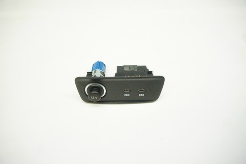 19-23 AUDI Q3 Rear Seat USB-C 12V Charger Interface 83A863324B | eBay