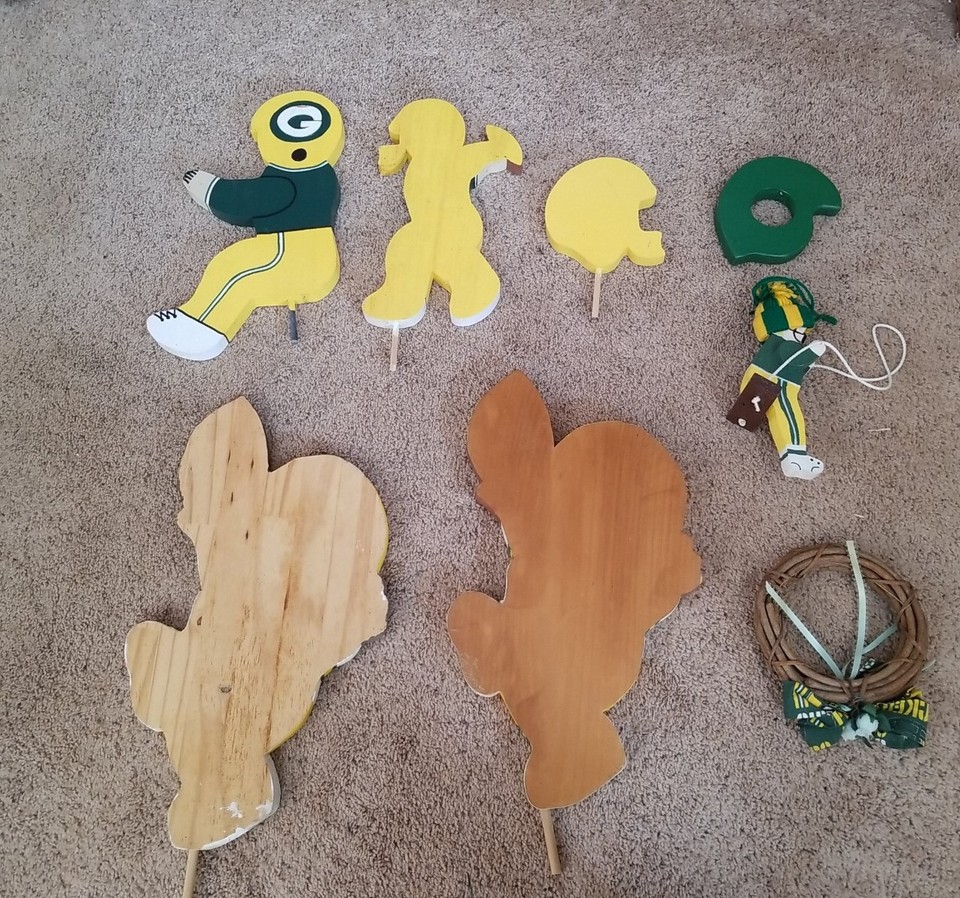Green Bay Packers Fan Lot of 8! Homemade Wooden Lawn Figure Hanging ...