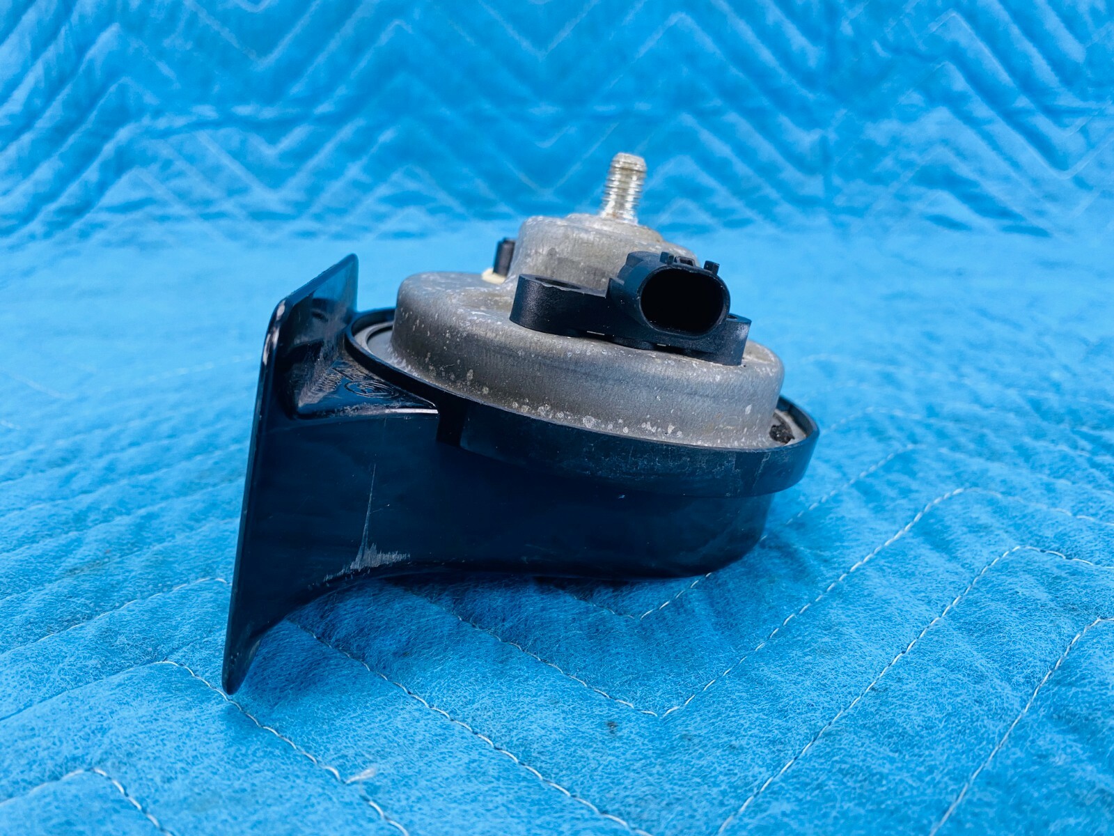 Genuine BMW High Pitch Horn 61336935987 OEM | eBay