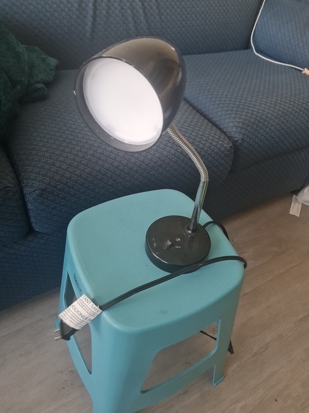 Mainstays LED Desk Lamp, Flexible Metal Gooseneck, Black | eBay