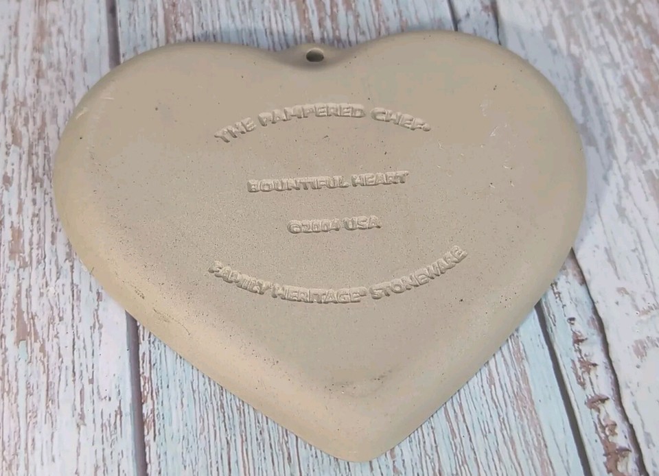 4 Vintage Pampered Chef Stoneware Mold Bountiful Heart Peace On Earth ...