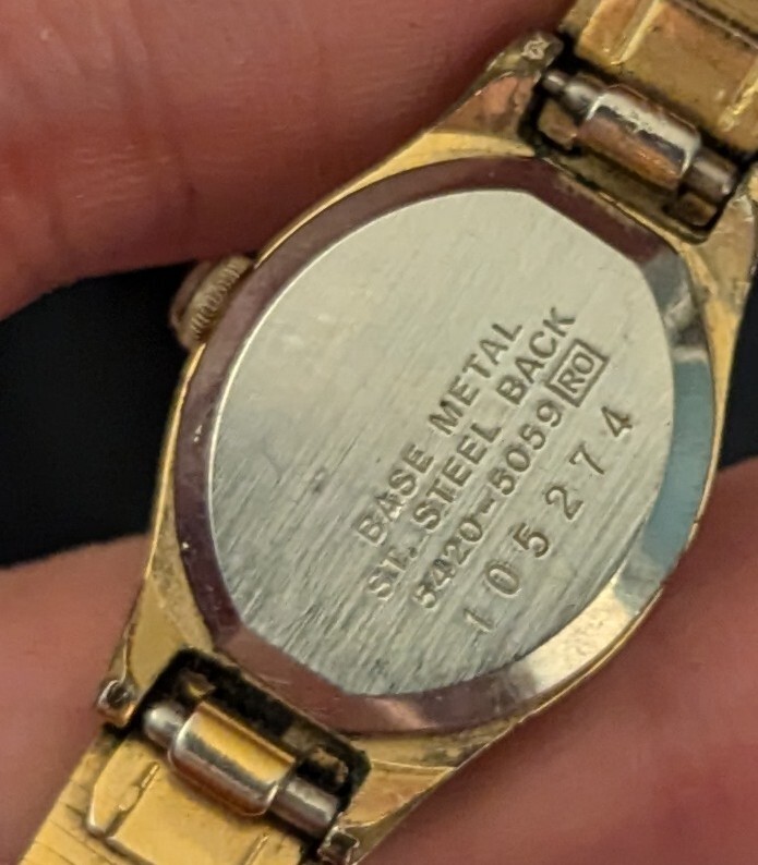 WORKING Vintage Seiko Quartz Women's Watch Gold Tone New WORKING Vintage Seiko Quartz Women's Watch Gold Tone New