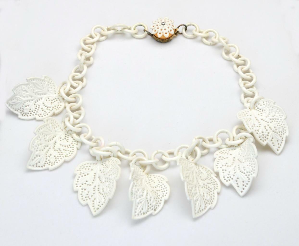 Vintage 50s Whimsical White Dangling Plastic Lacy Leaves Chain Necklace ...