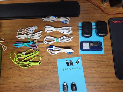 Phone blocks USB Wall Charger Cubes , USB plugs, usc plugs ( group lot ...