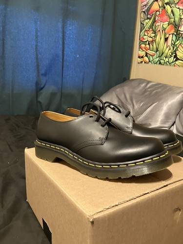 Dr. Martens 11838 Air Wair Shoes Smooth Black 1461 New without Box Men ...