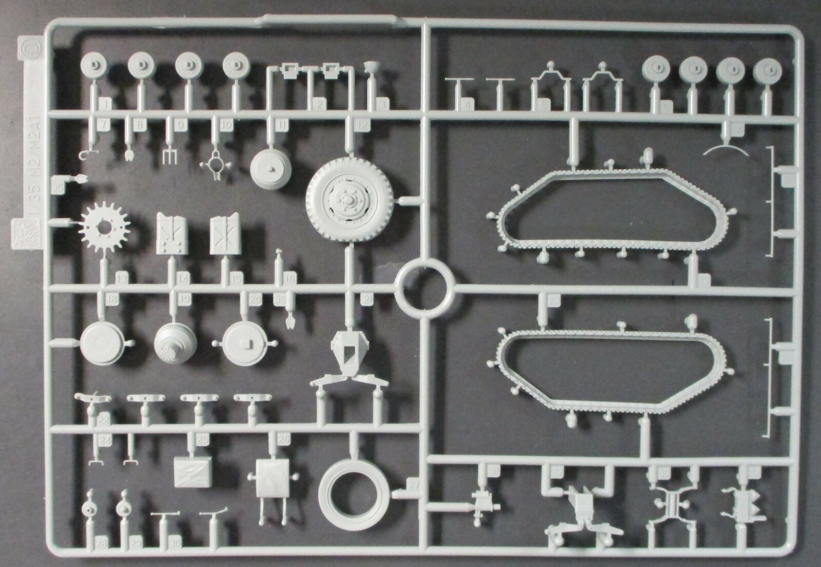 Dragon 1/35 IDF M3 Halftrack w/20mm HS 404 - Parts Tree D from Kit No ...